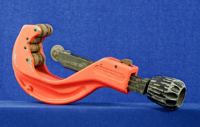 PVC Rohrschneider - Aquarium West